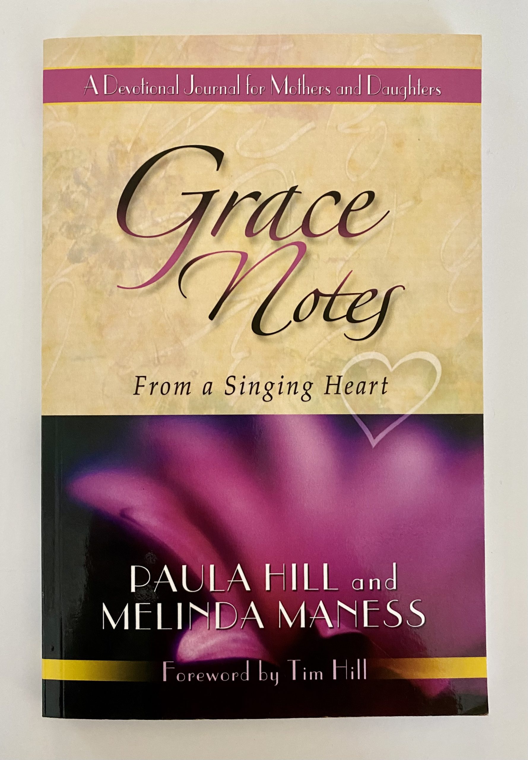 Grace Notes From A Singing Heart - Pathway Bookstore